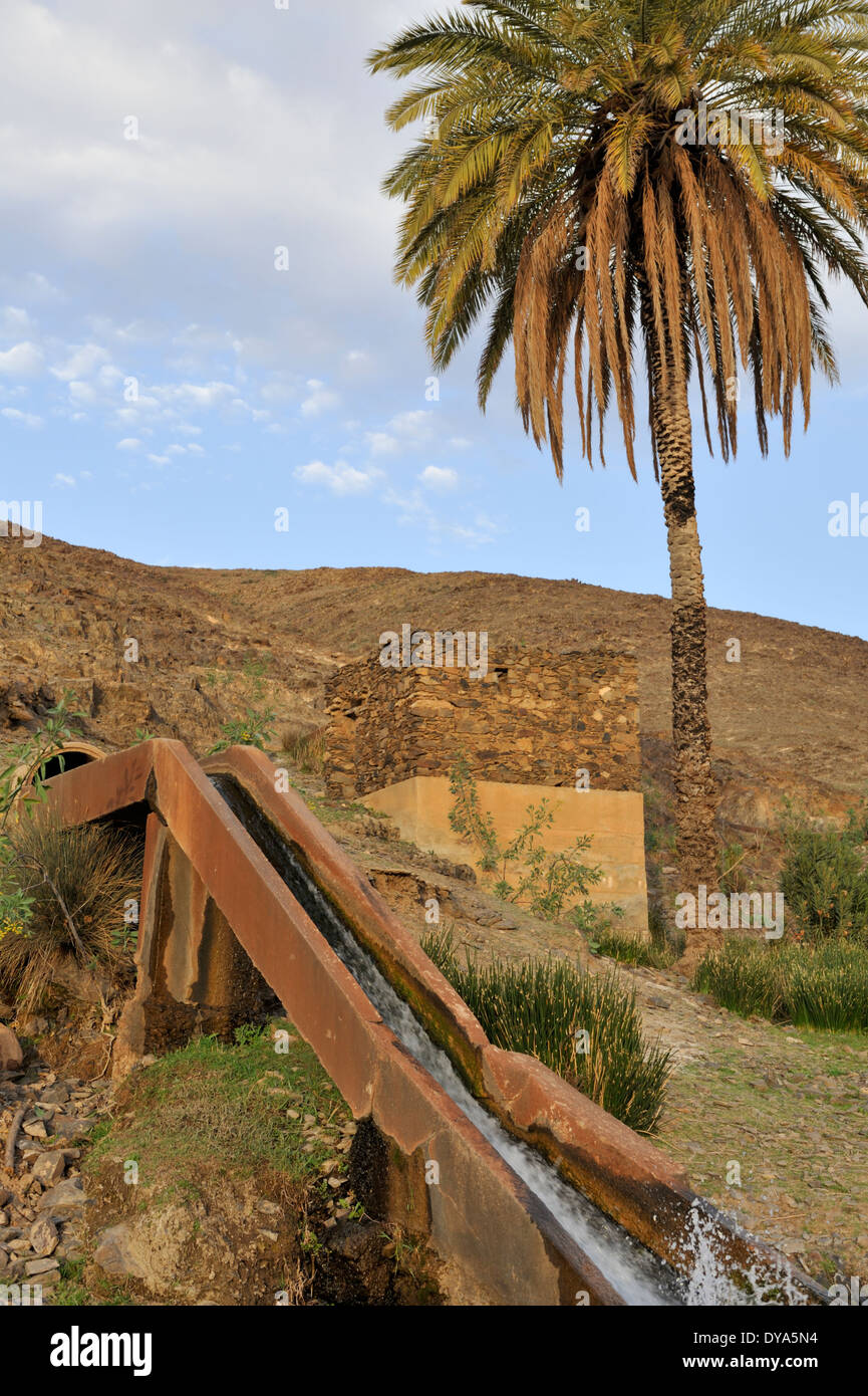 Morocco water supply hi-res stock photography and images - Alamy