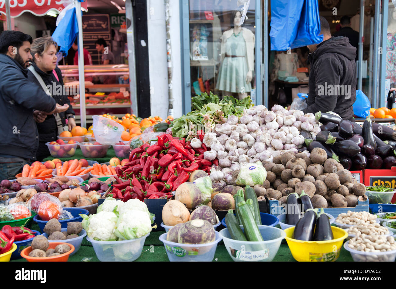 Grocer grocers hi-res stock photography and images - Alamy