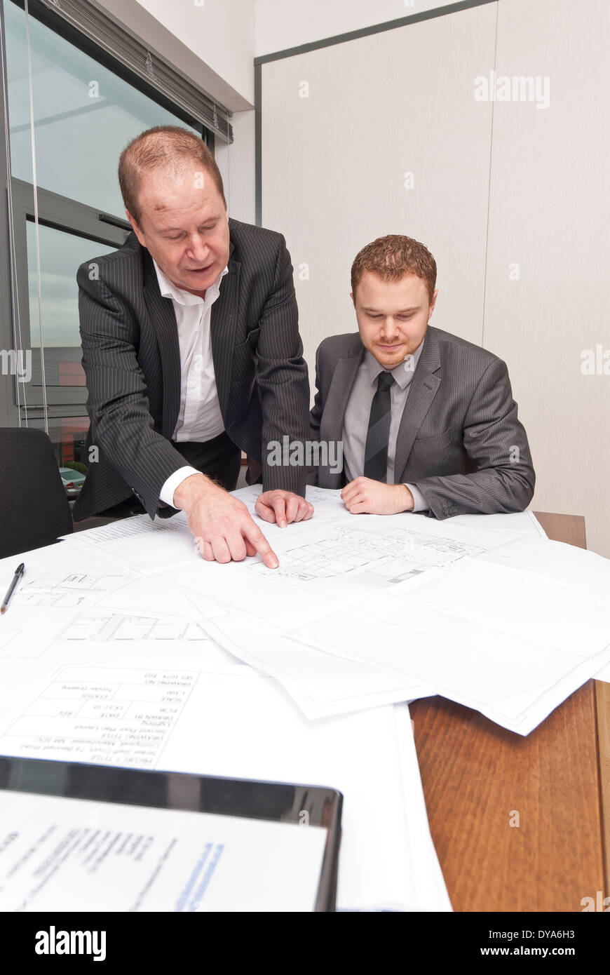 Round table discussion two men in suits hi-res stock photography and ...