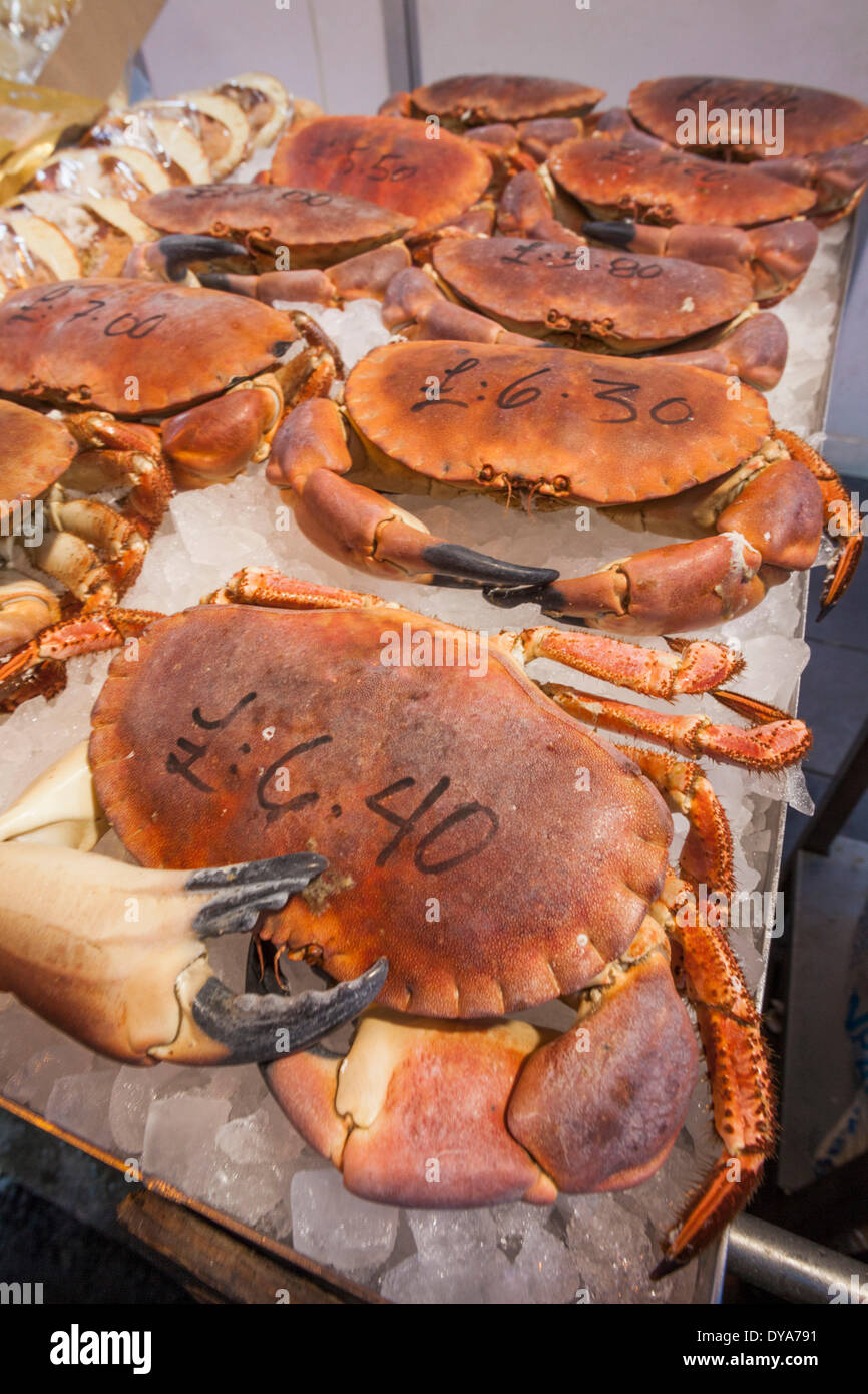 London fish market hi-res stock photography and images - Alamy