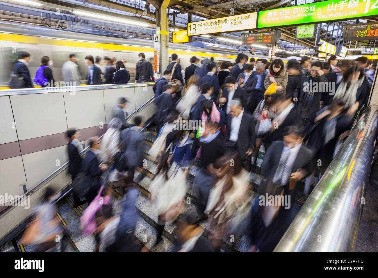 Japanese rush hour trains hi-res stock photography and images - Alamy