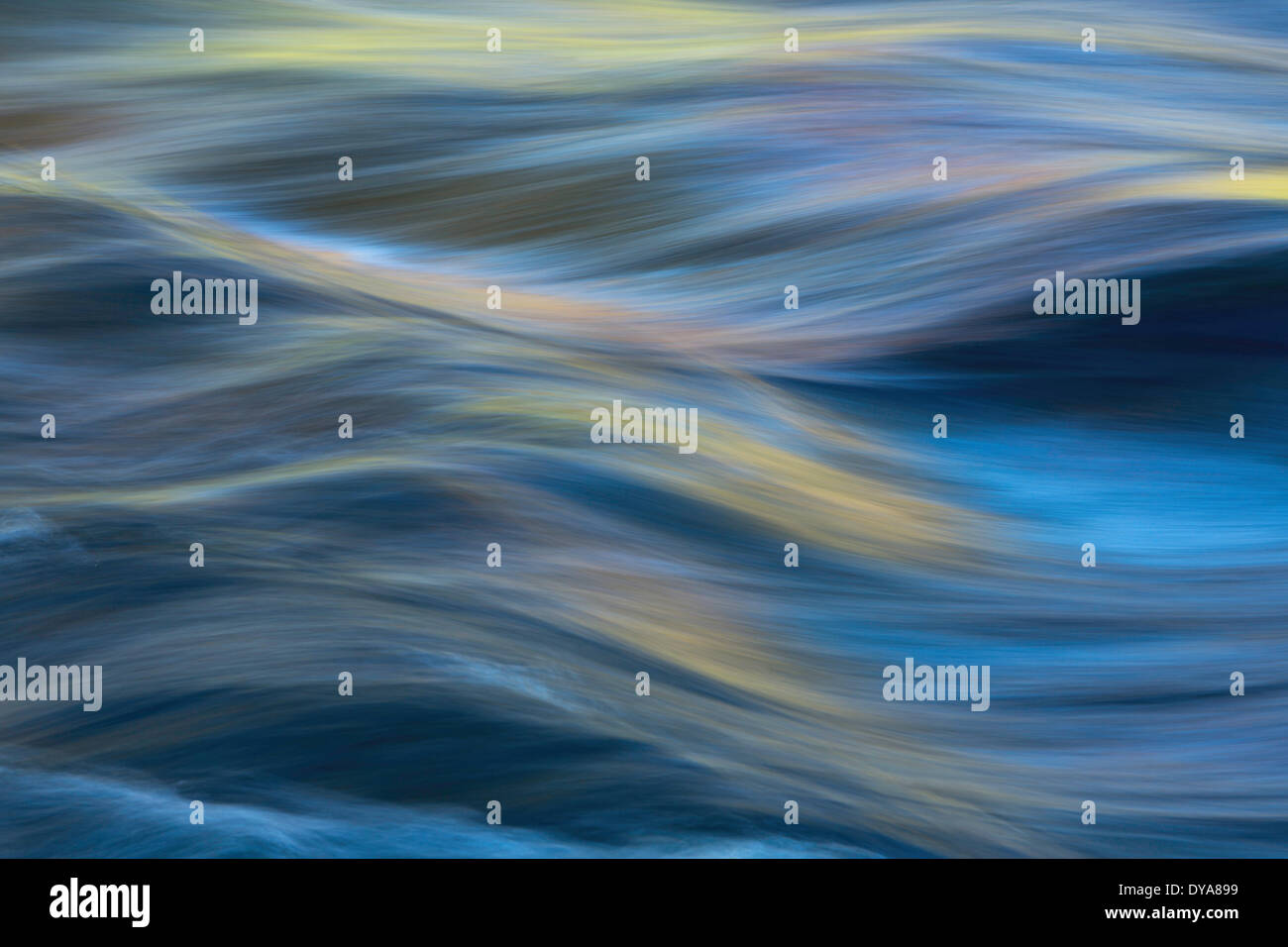 Bend oregon deschutes river hi-res stock photography and images - Alamy