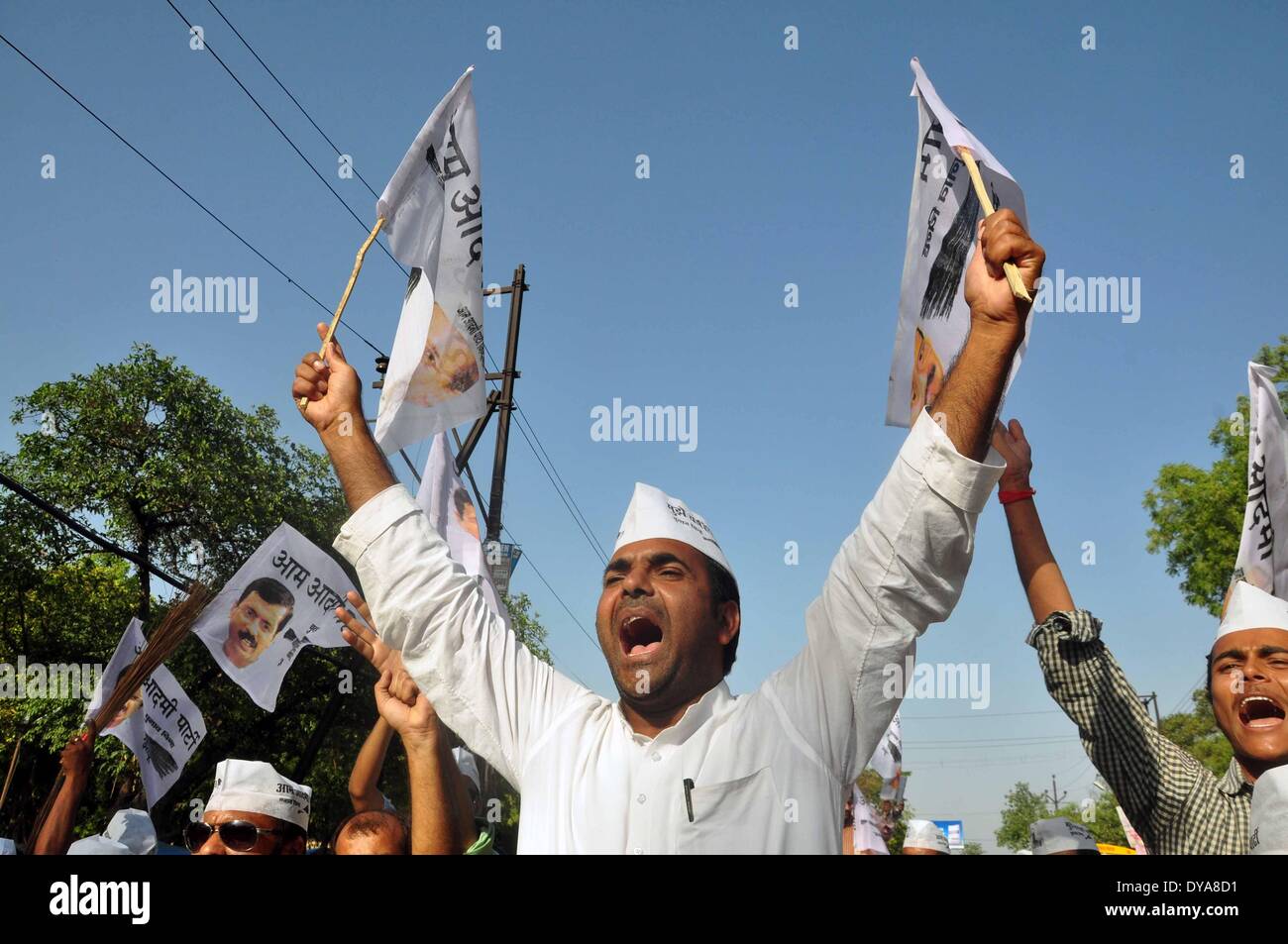 ALLAHABAD,INDIA-APRIL 11: An AAP supporter during Lal Bahadur Shastri ...