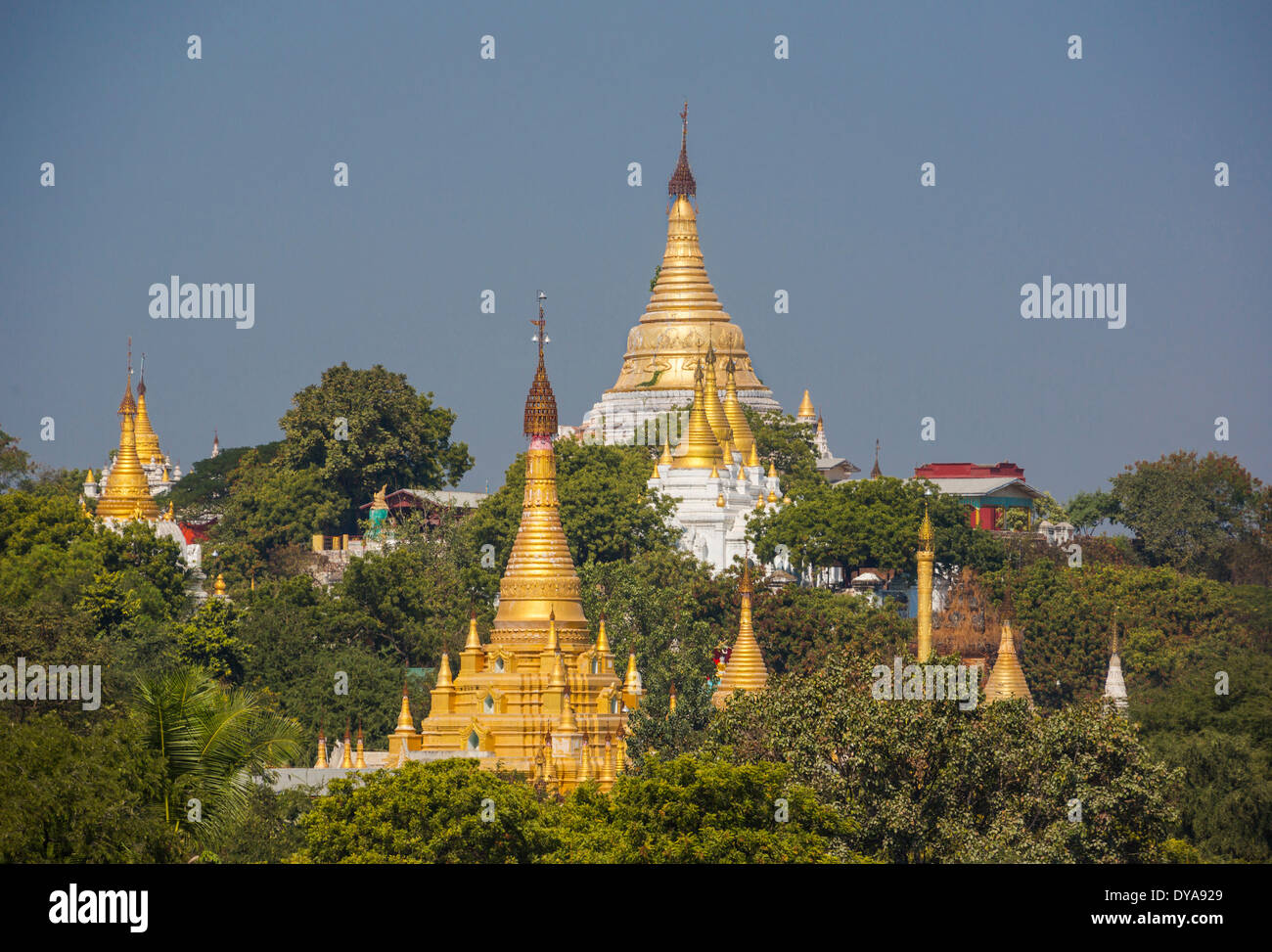 Sagaing hi-res stock photography and images - Alamy