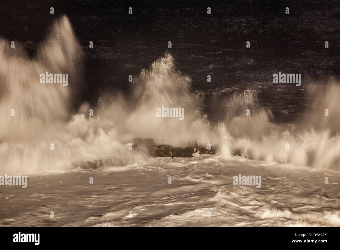 Rough Ocean Waves At Night High Resolution Stock Photography and Images ...