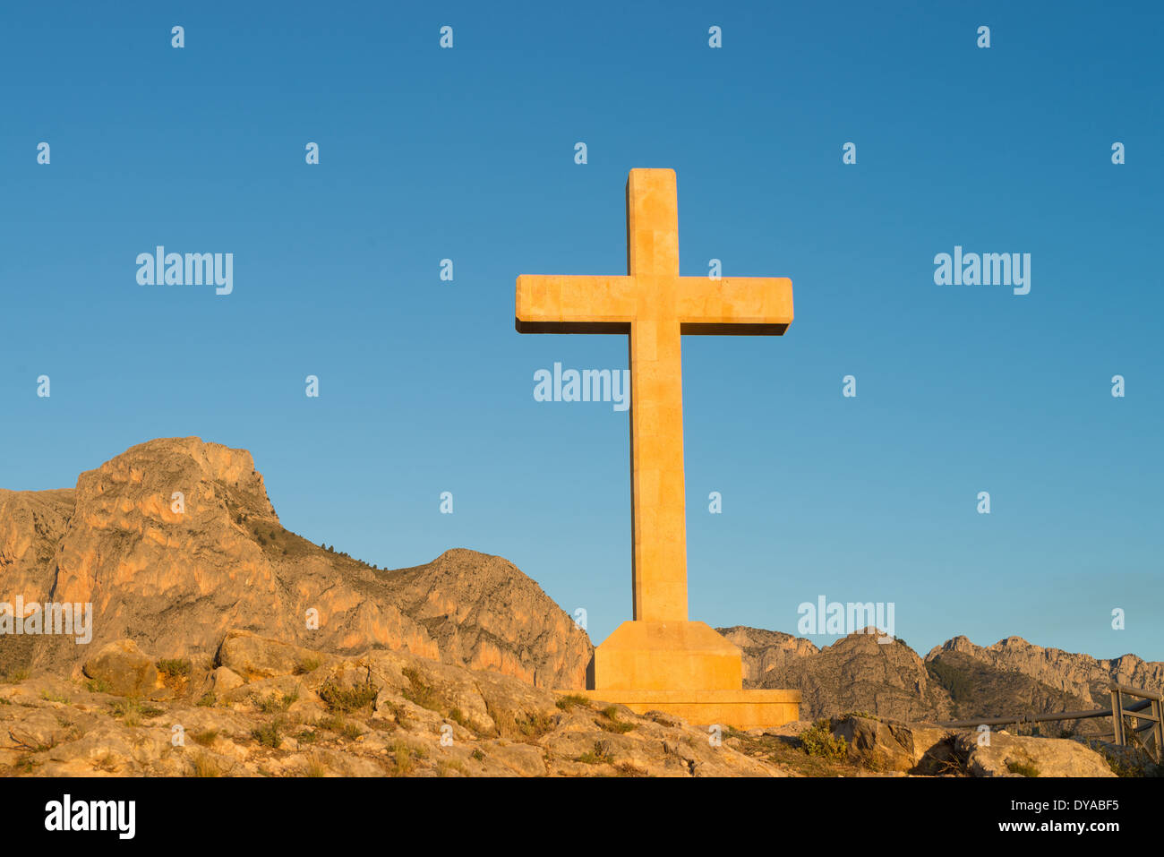 Huge stone cross in a landmark location on a hilltop Stock Photo - Alamy