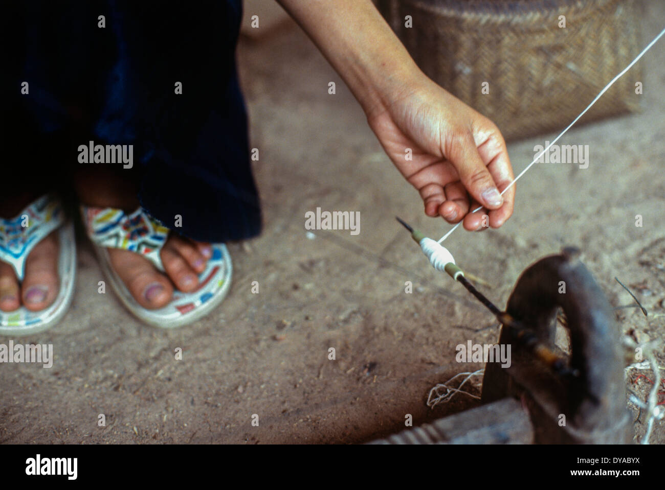 Wool spinning techniques hi-res stock photography and images - Alamy