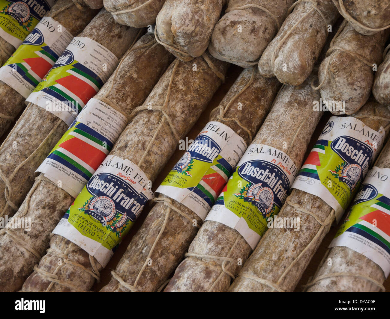 String of sausages hi-res stock photography and images - Alamy