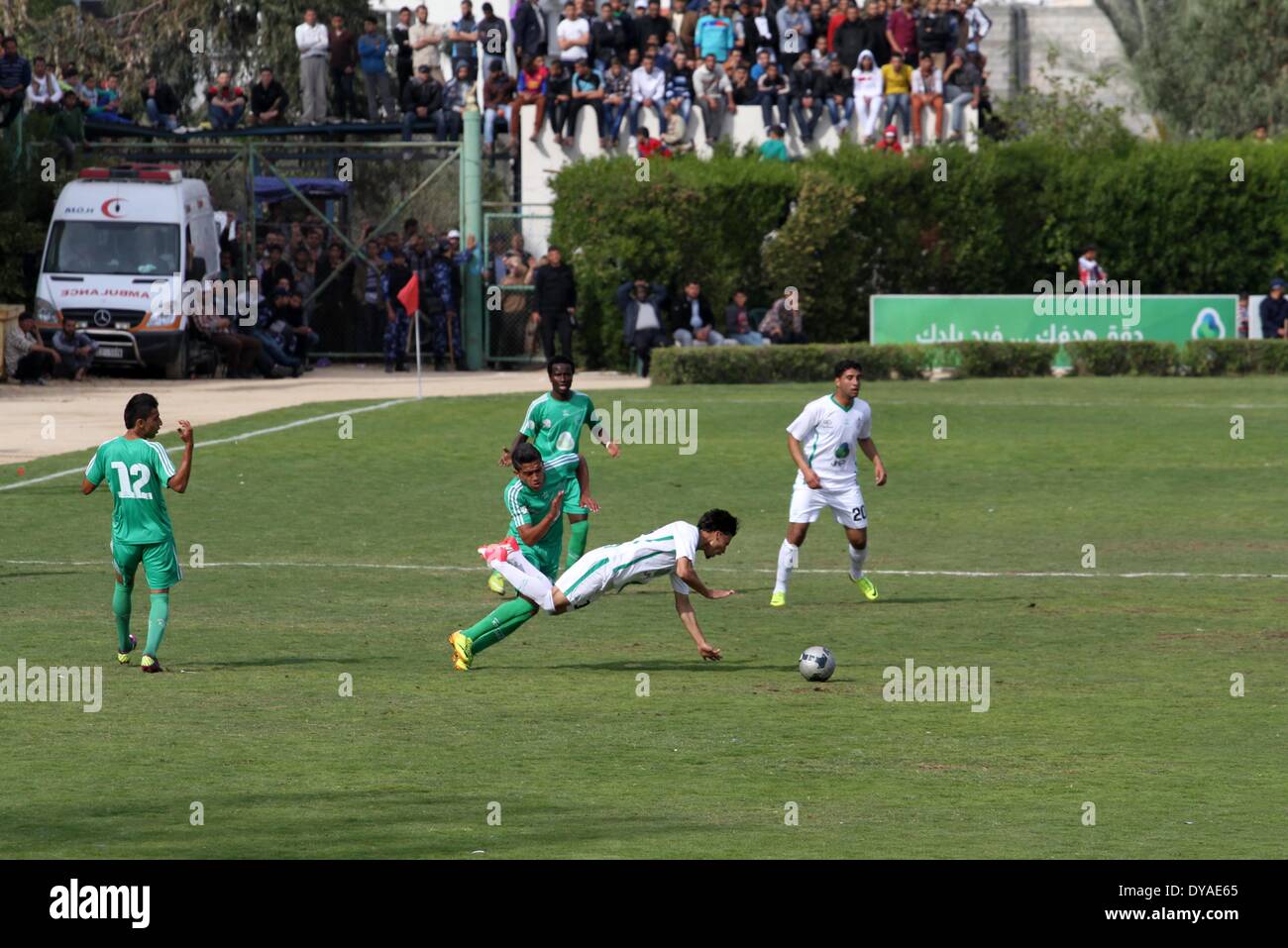Gaza, Gaza Strip, Palestinian Territory. 11th Apr, 2014. Palestinian ...