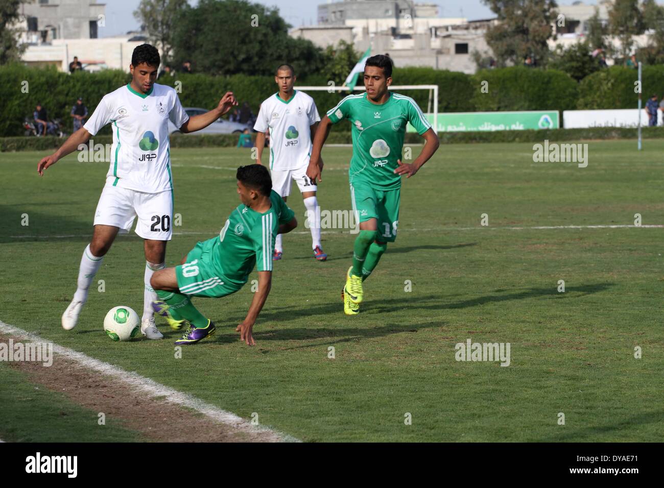 Gaza, Gaza Strip, Palestinian Territory. 11th Apr, 2014. Palestinian ...