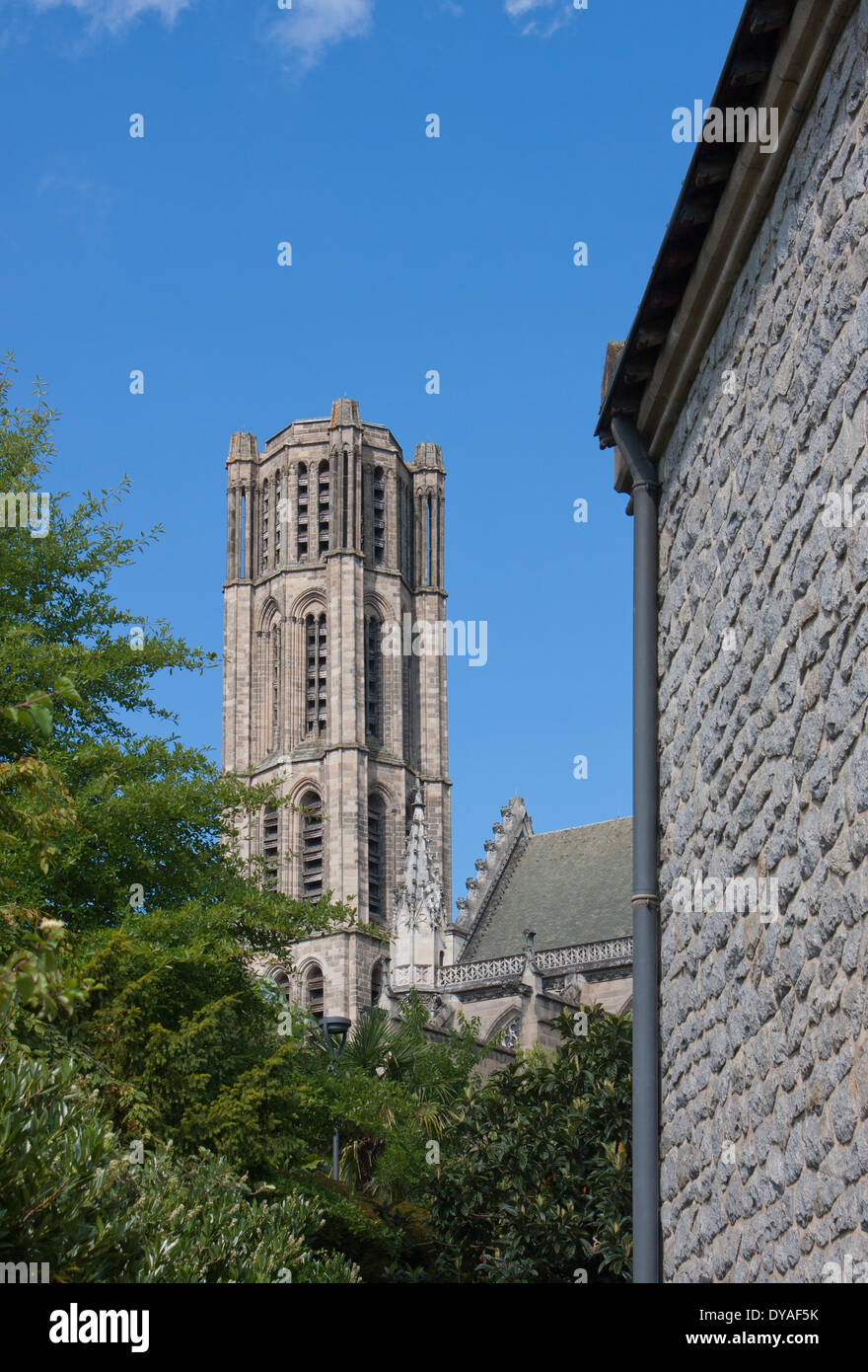 Bell tower of St. Etienne Cathedral in Limoges, France Stock Photo - Alamy