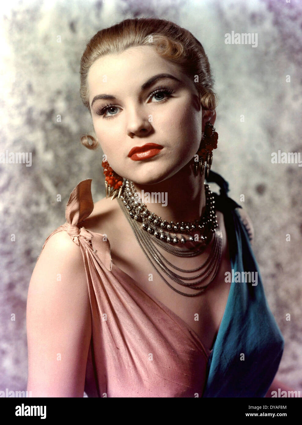 DEBRA PAGET US Film Actress About 1950 Stock Photo Alamy