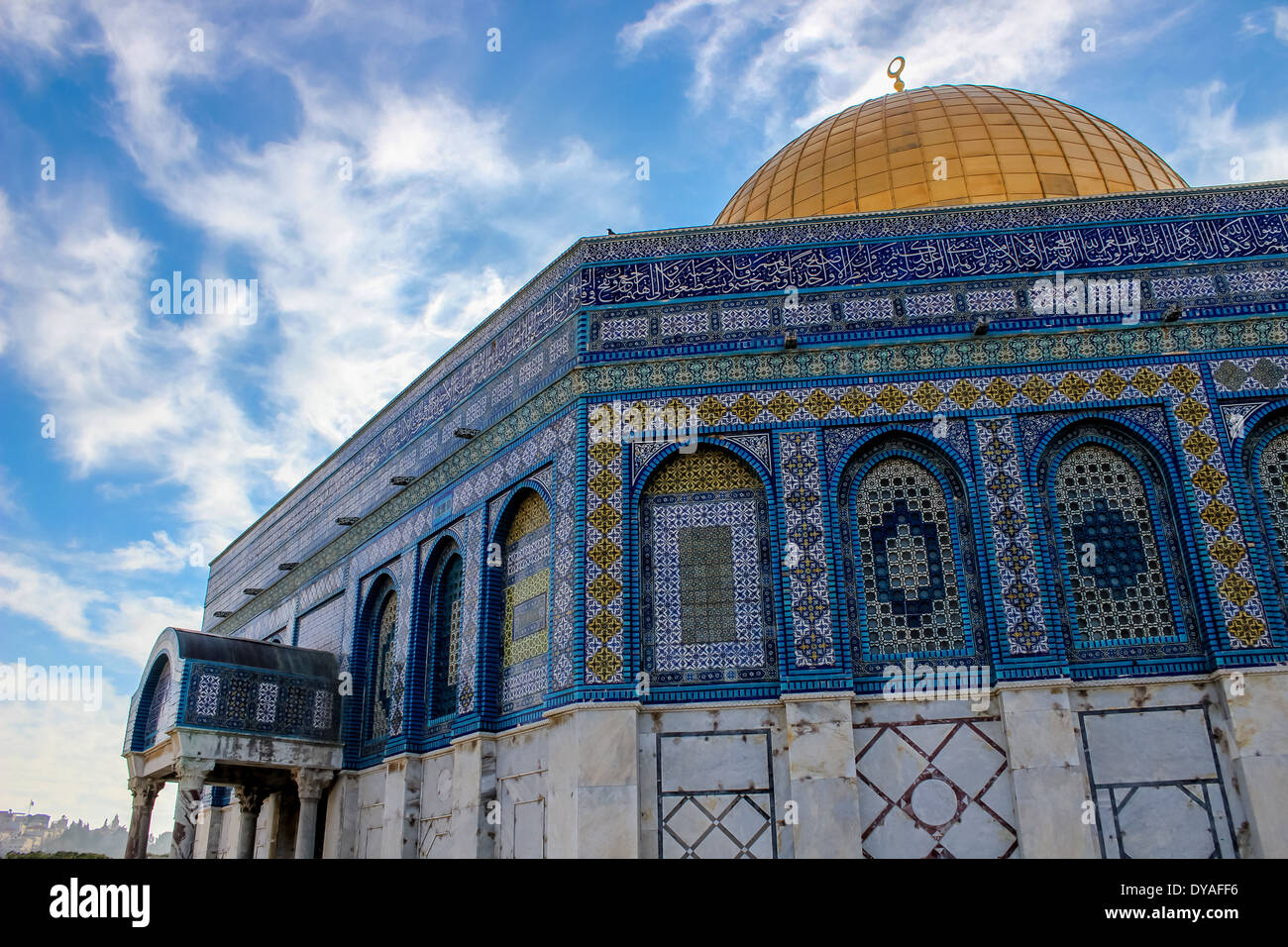 Jerusalem roof top hi-res stock photography and images - Alamy