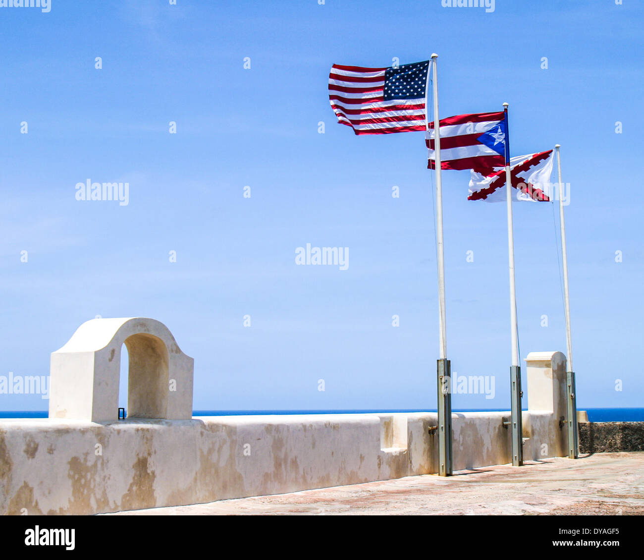 Spanish flag 16th century hi-res stock photography and images - Alamy