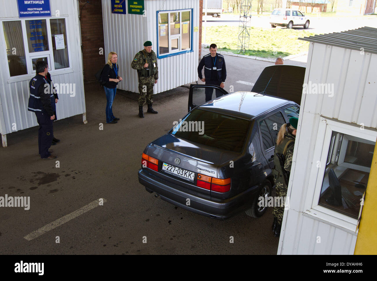Ukraine. 8th Apr, 2014. EUBAM service man takes part in Ukrainian ...