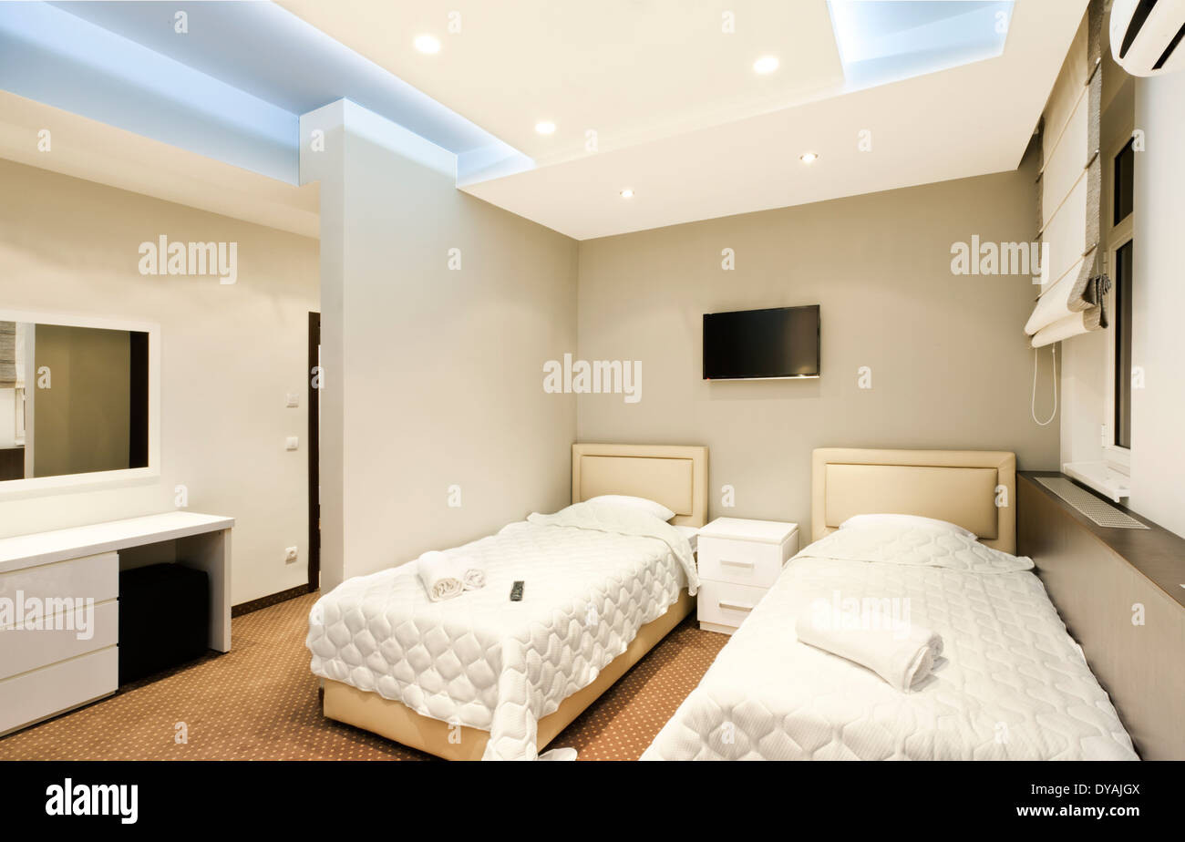 Modern luxury hotel room hi-res stock photography and images - Alamy