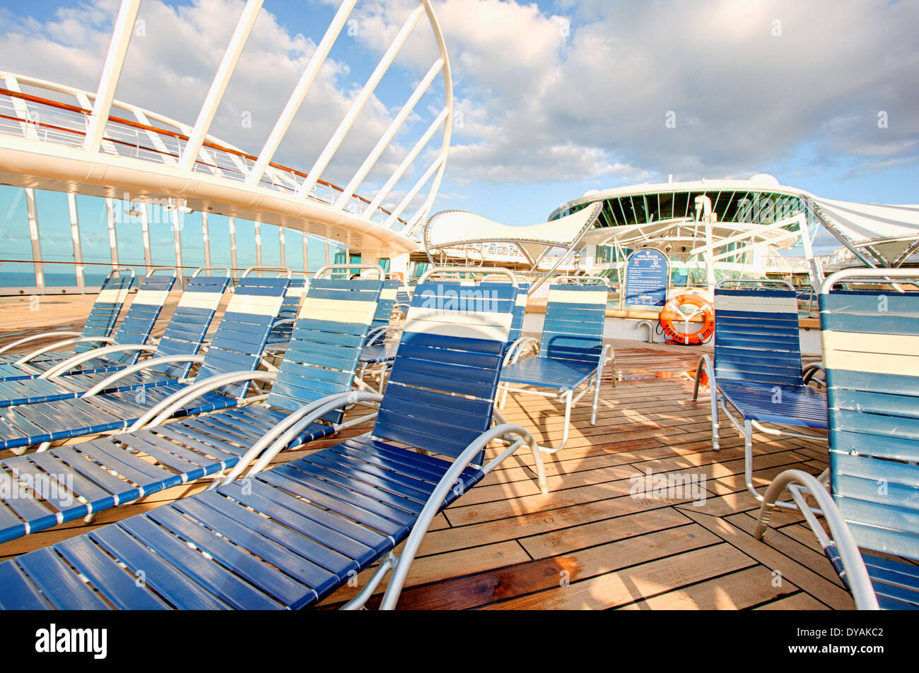 Royal caribbean enchantment of the seas hi-res stock photography and ...