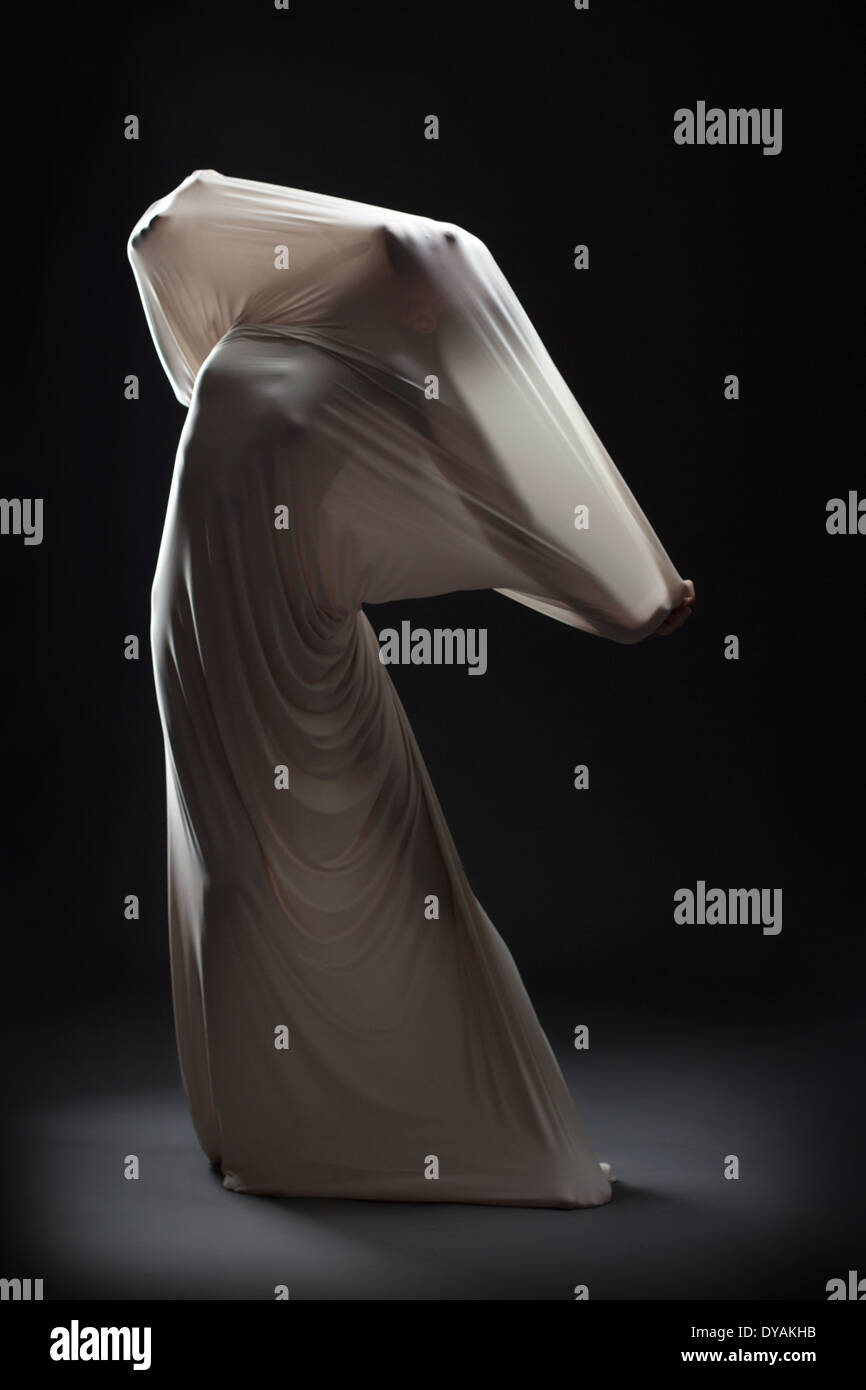 Concept of stress. Screaming female figure Stock Photo - Alamy