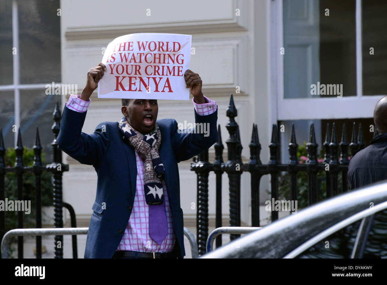 Somali women london hi-res stock photography and images - Alamy