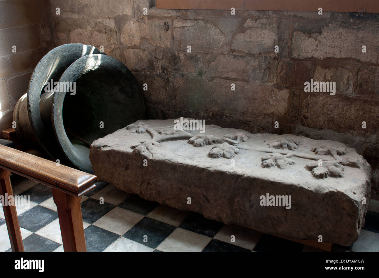 Cross slab hi-res stock photography and images - Alamy