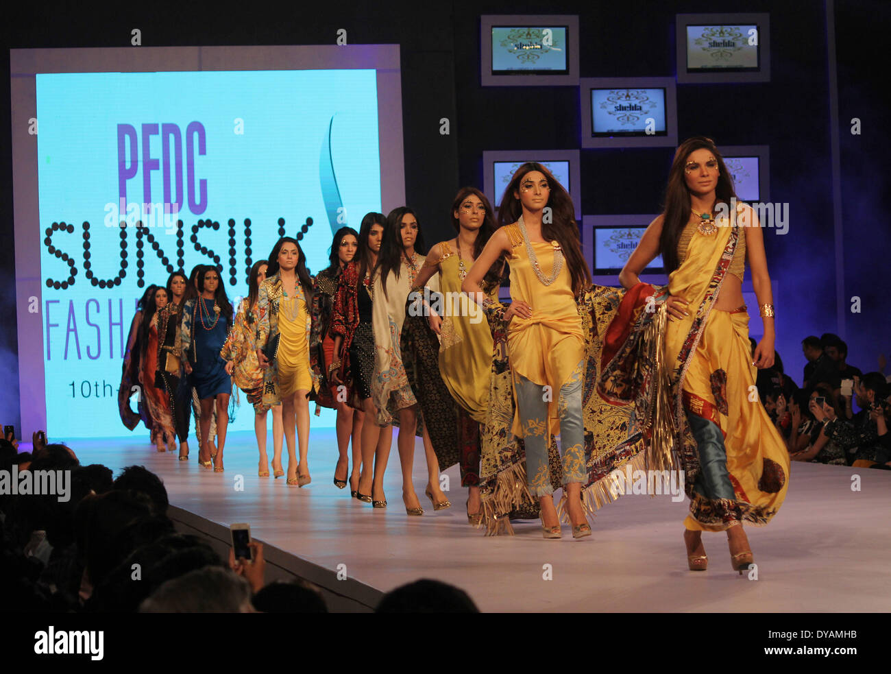 Pacific designers hi-res stock photography and images - Alamy