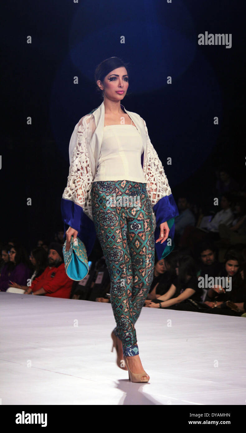 LAHORE, PAKISTAN-APRIL 11 : Pakistani Models present creations by ...