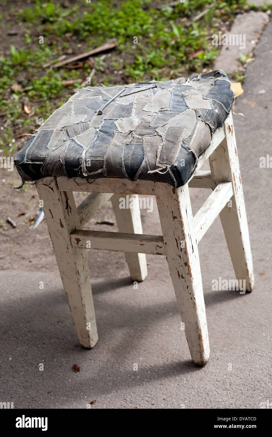 Scrappy hi-res stock photography and images - Alamy