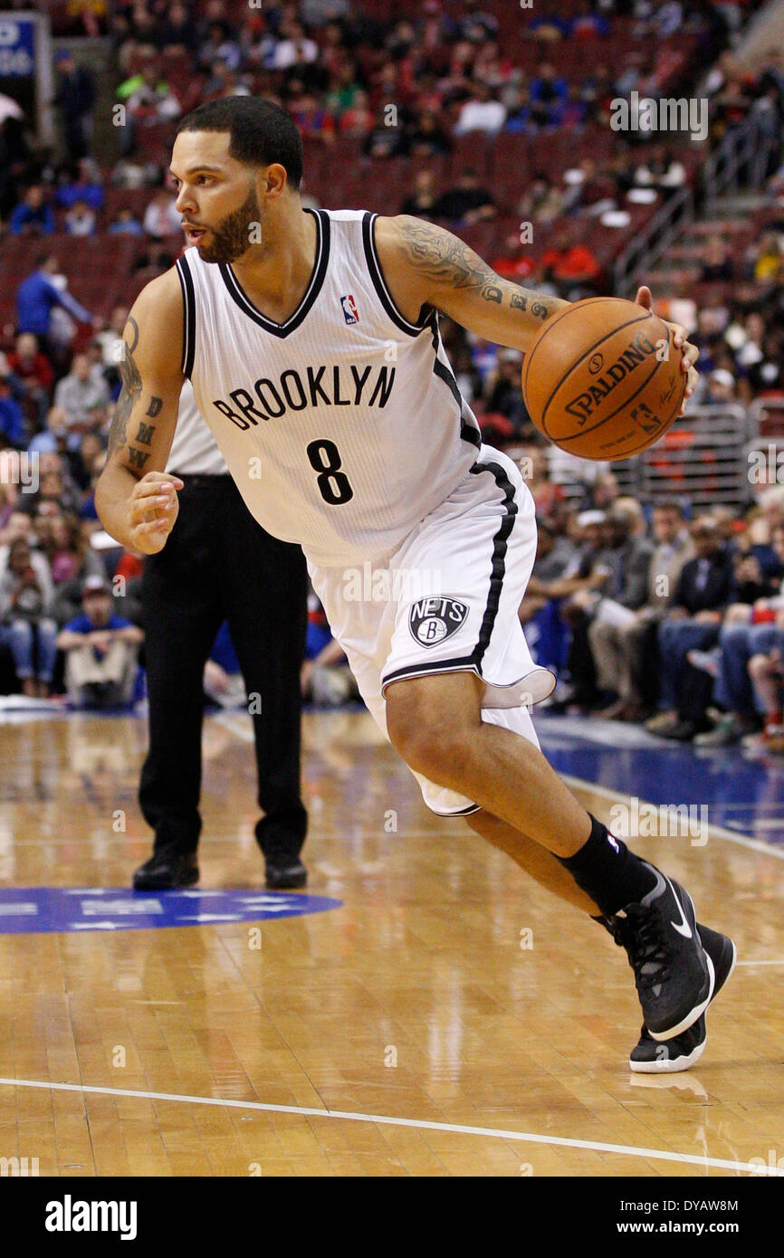 Guard nets hi-res stock photography and images - Alamy