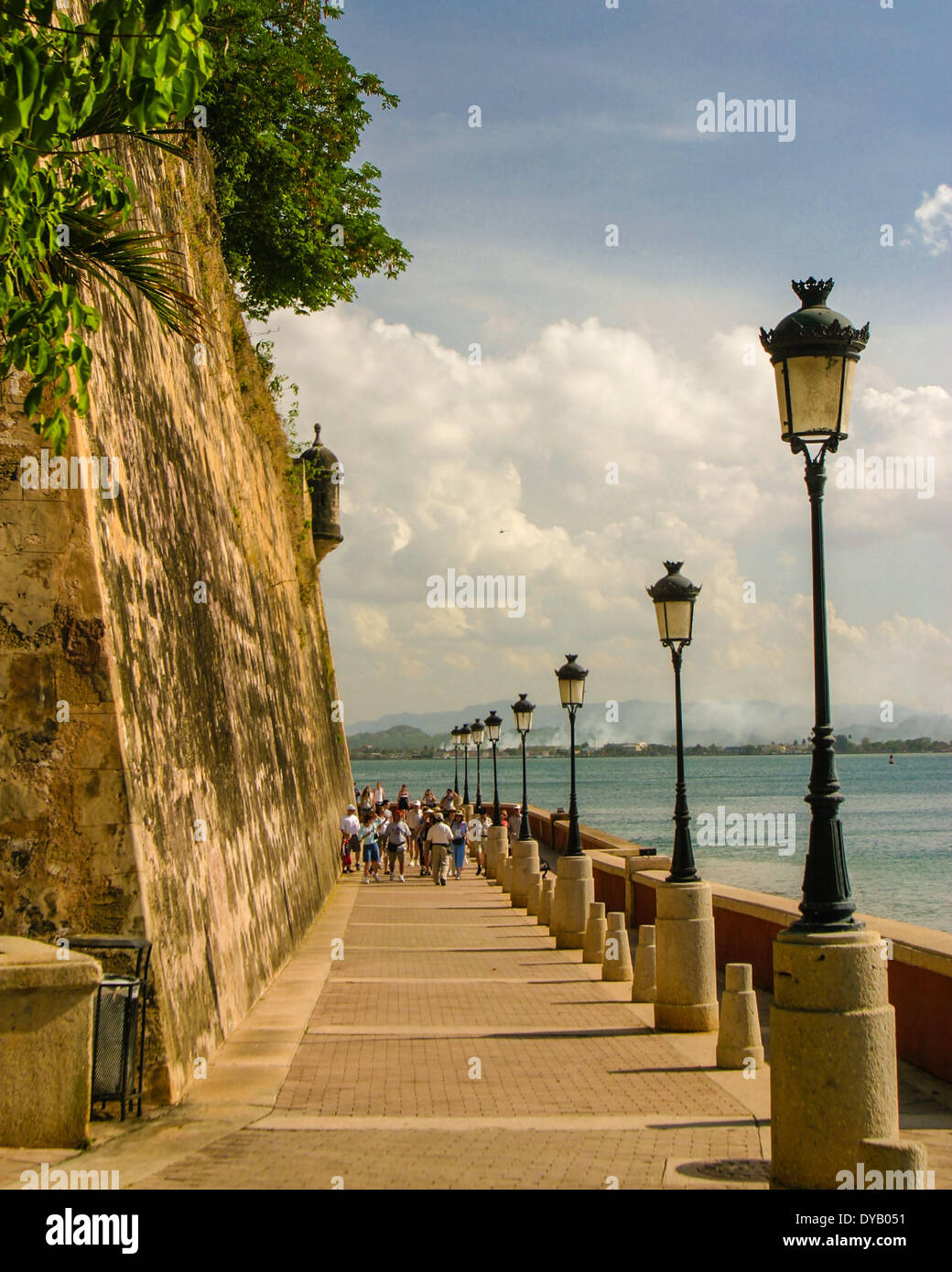 San Juan, Puerto Rico, US. 28th Mar, 2005. Tourists walk along a ...