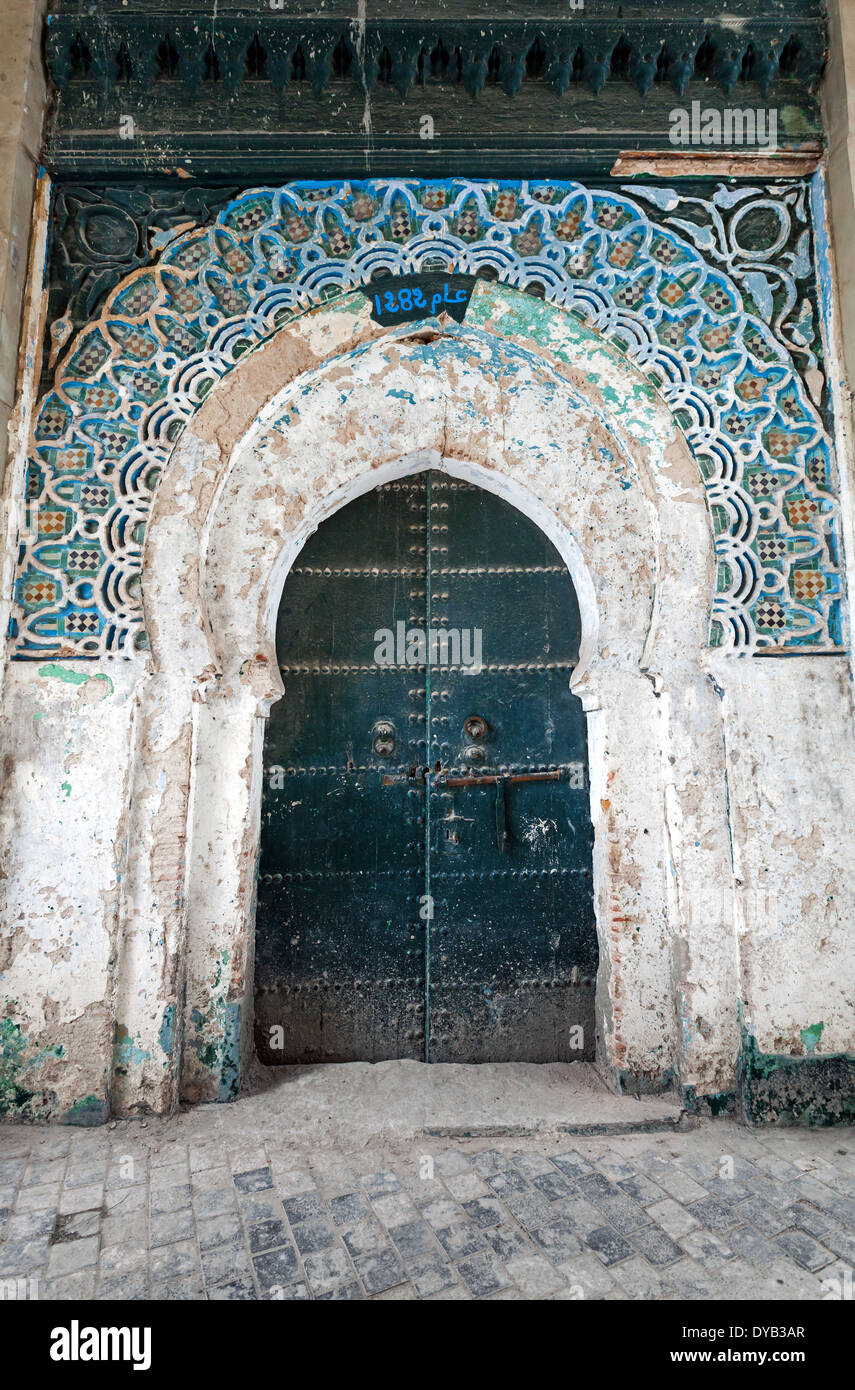 Tangier medina gate hi-res stock photography and images - Alamy