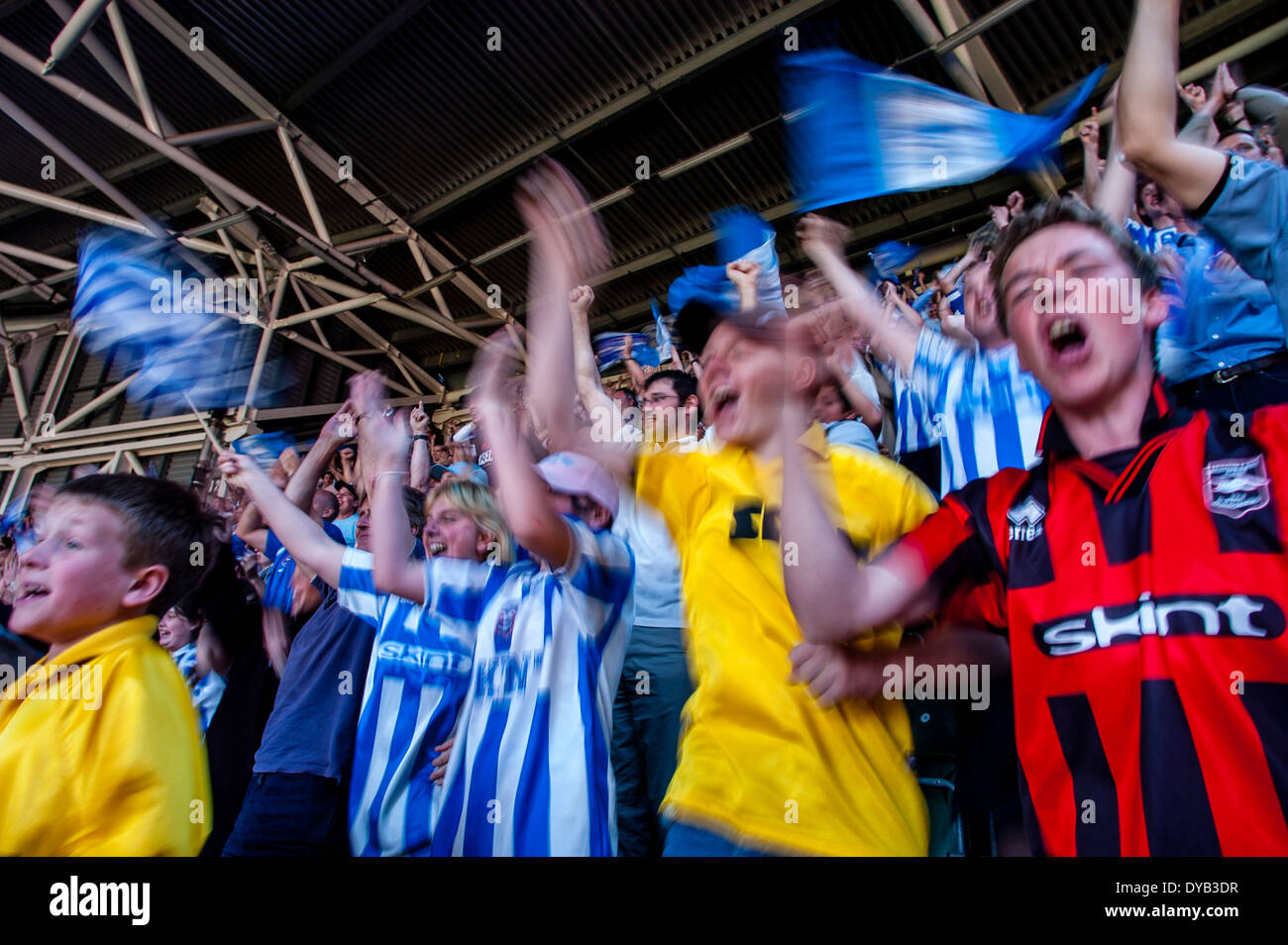 Brighton hove albion fans division hi-res stock photography and images ...