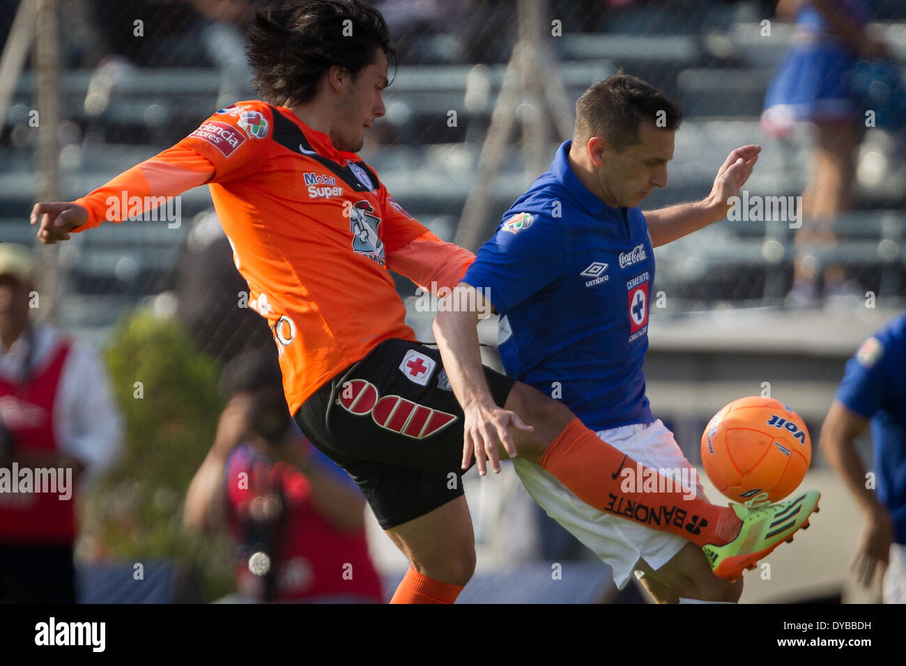 Daniel hernandez hi-res stock photography and images - Alamy