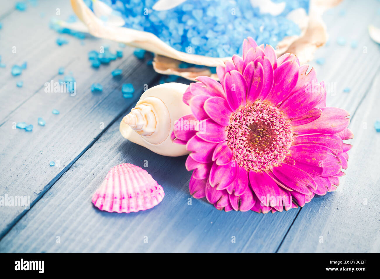 Spa concept with aromatic flower and bath salt Stock Photo - Alamy