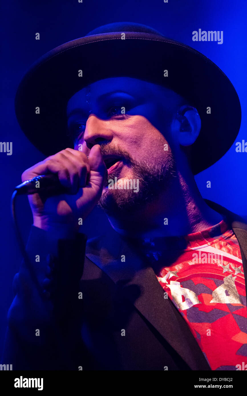 Boy george hi-res stock photography and images - Alamy