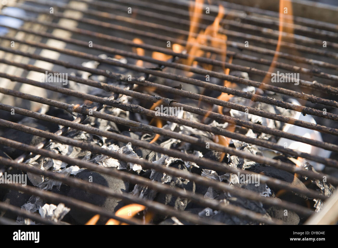 Garden bbq hi-res stock photography and images - Alamy