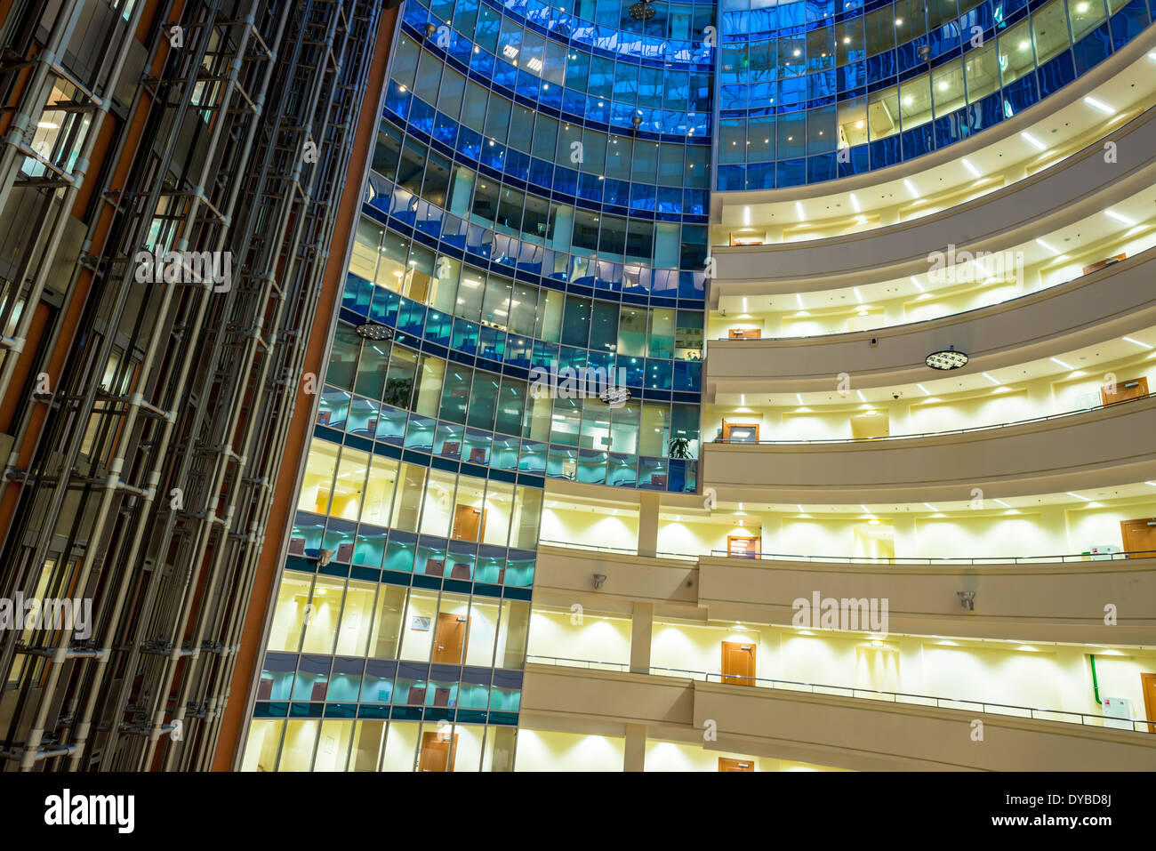 Business center hall hi-res stock photography and images - Alamy