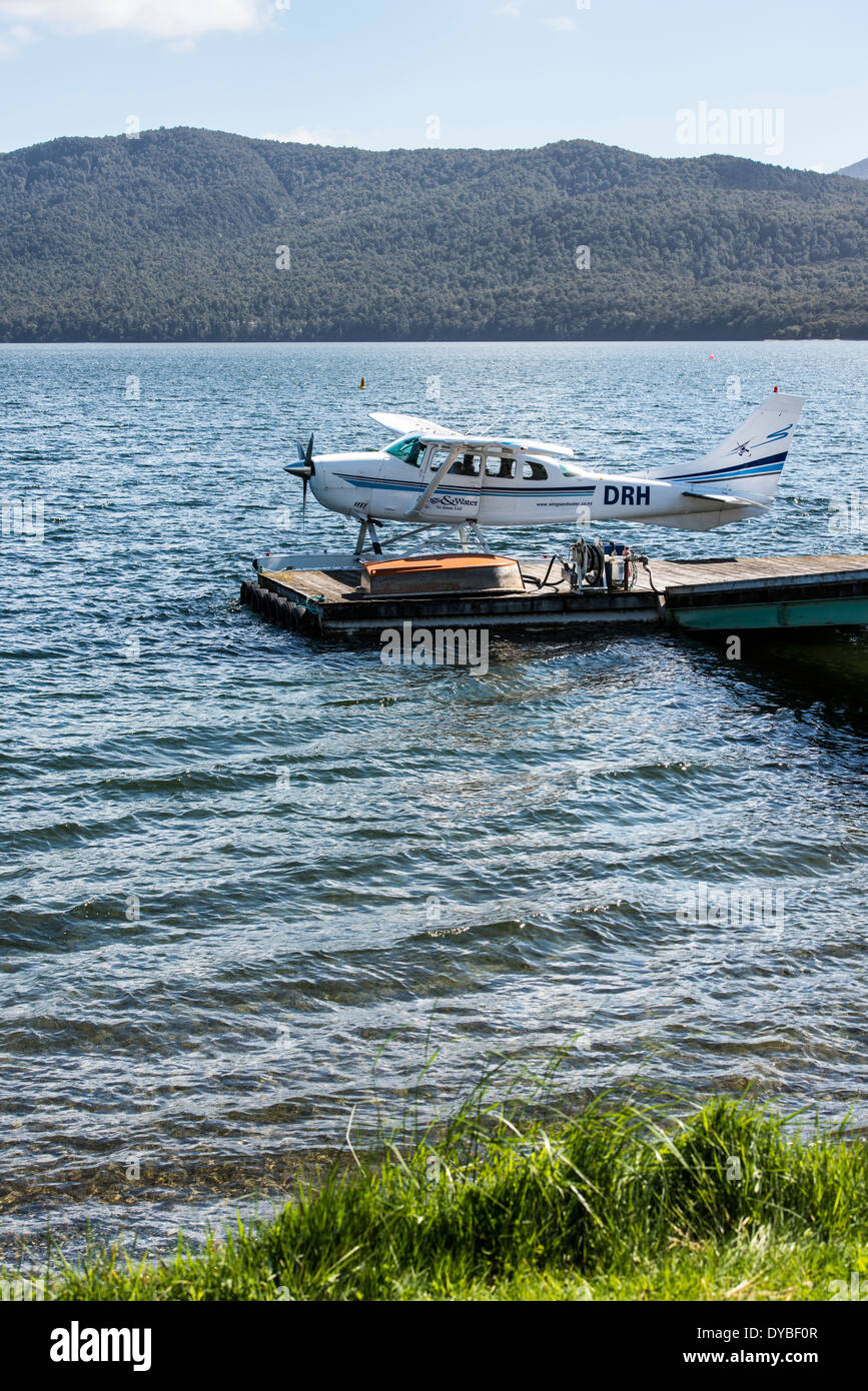 Water plane hi-res stock photography and images - Alamy