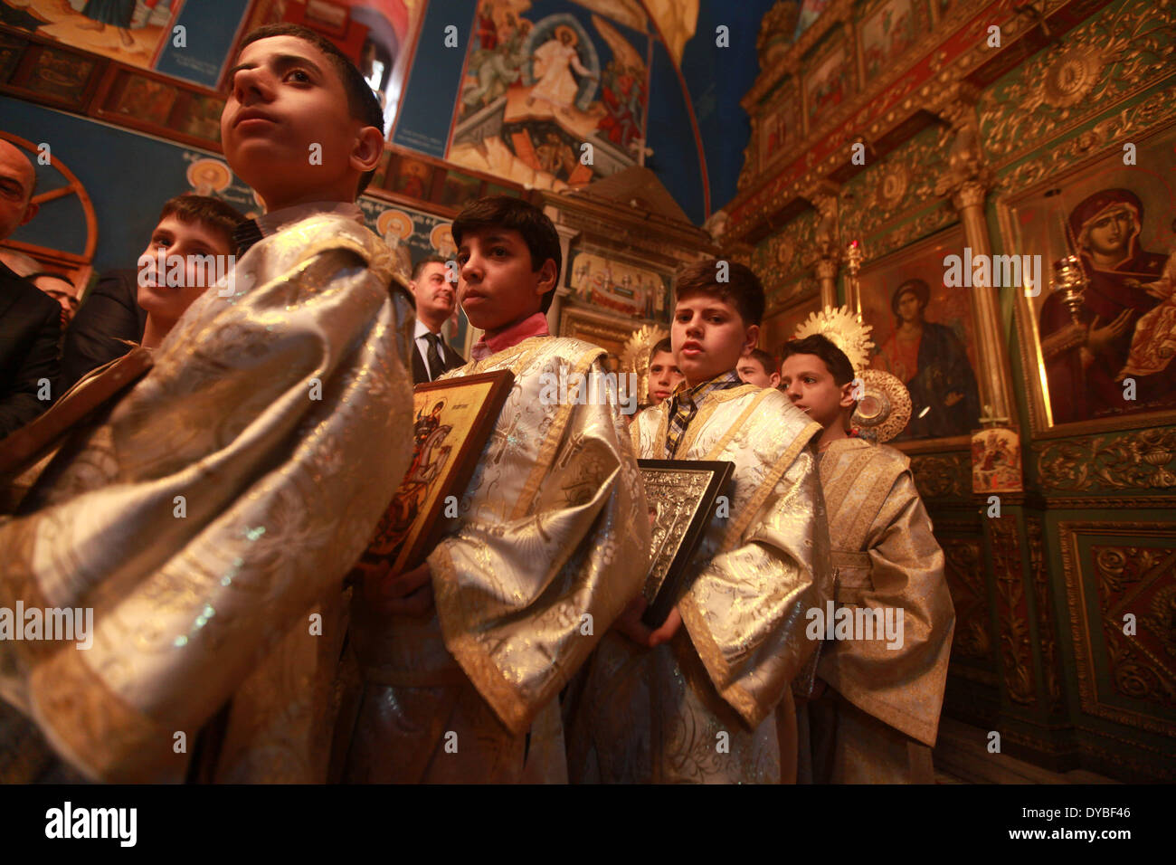 Gaza, Palestinian Territories. 13th Apr, 2014. Orthodox Christians ...