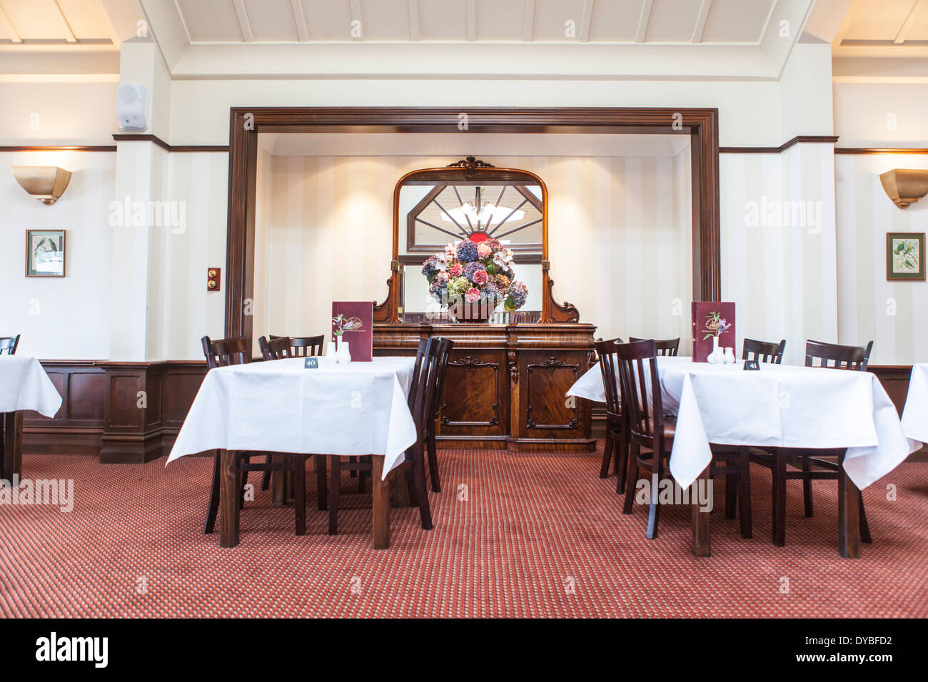 Restaurant table no not food not drink hi-res stock photography and ...