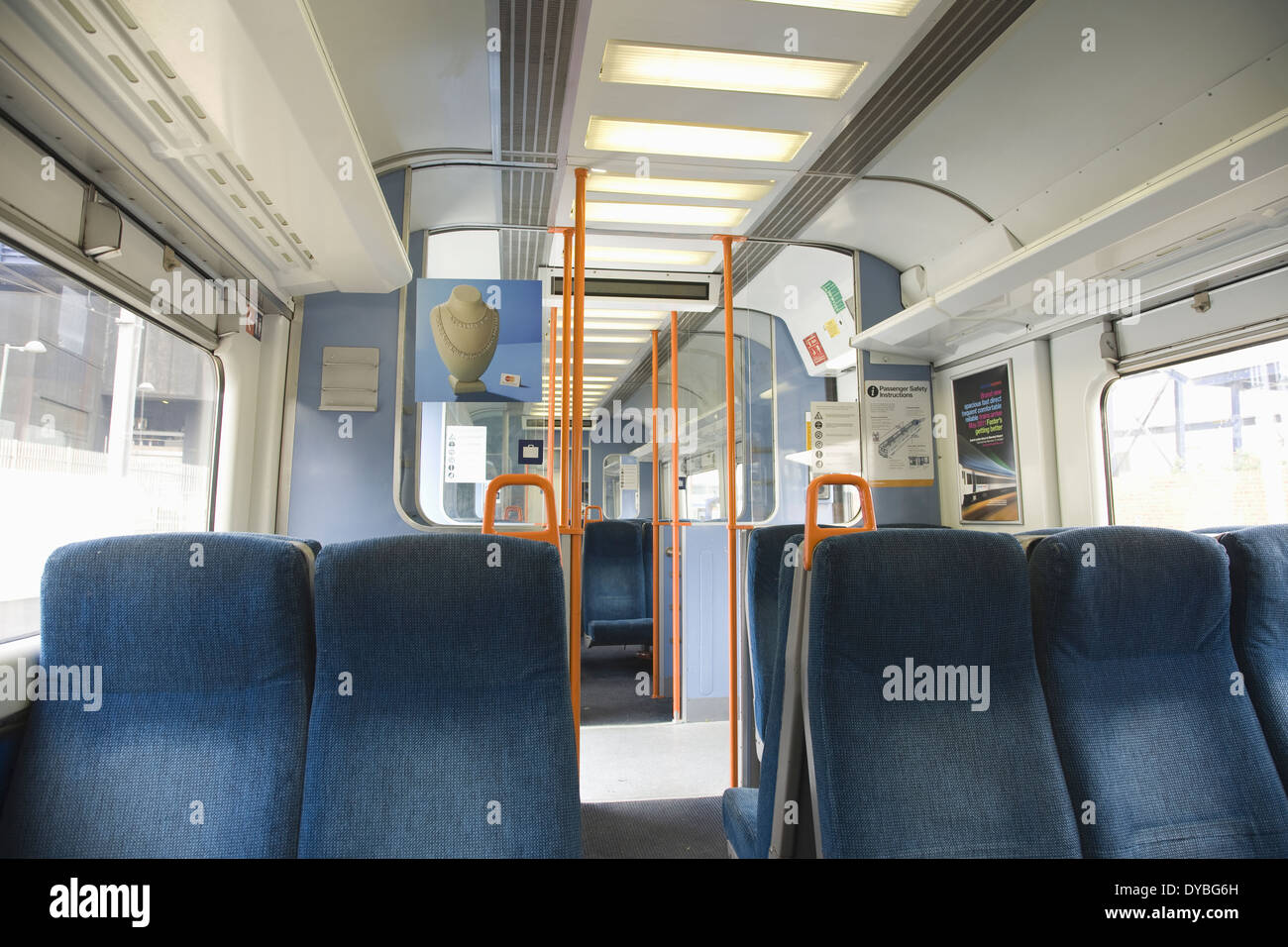 Empty train hi-res stock photography and images - Alamy