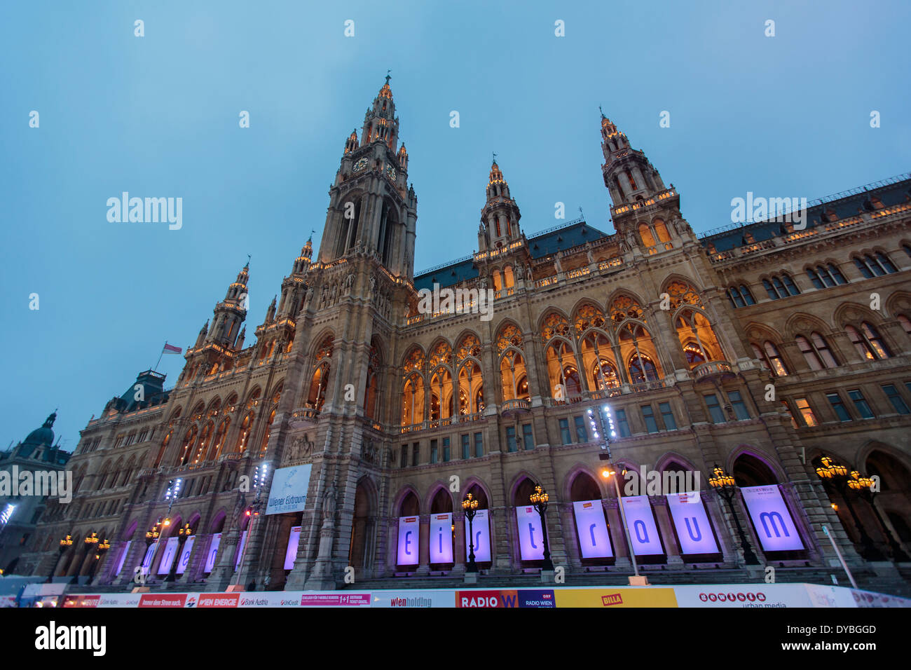 Vienna city hall ice rink hi-res stock photography and images - Alamy