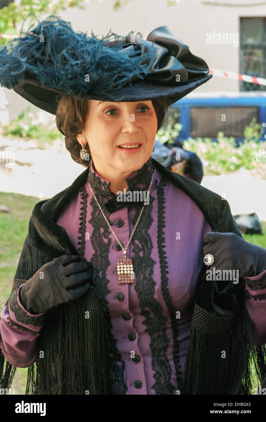 Movie episode - Marc Chagall and Bella Rosenfeld's wedding. Guests of a ...