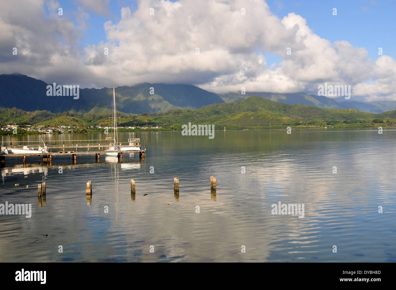 Pier sail hi-res stock photography and images - Alamy