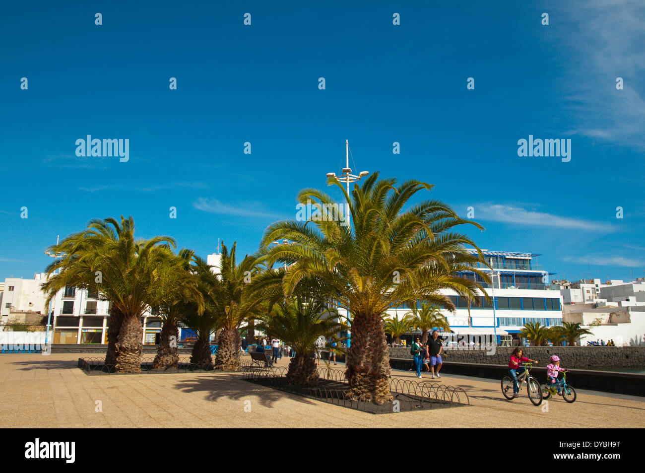 Charco de San Gines lake, Arrecife, Lanzarote, Canary Islands, Spain ...
