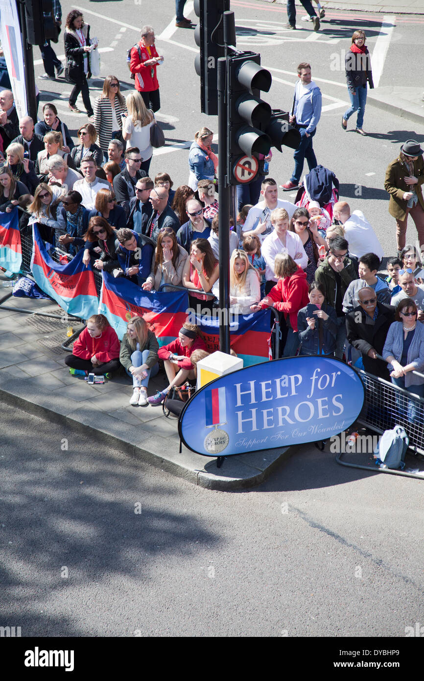 London, UK. 13th Apr, 2014. Crowds Attend the London Marathon. Credit ...