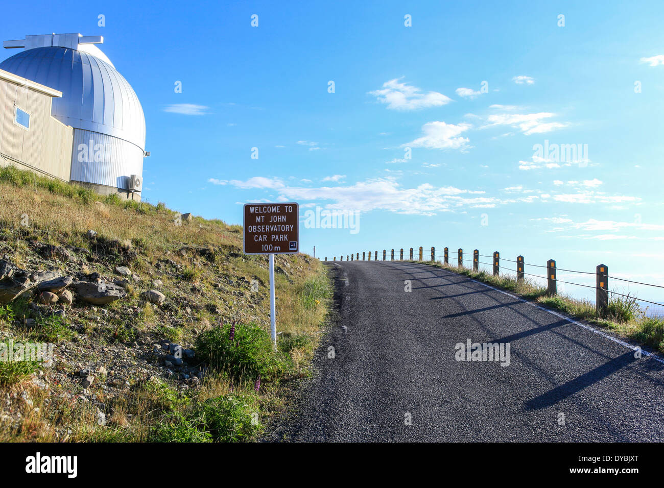 Mount John University Observatory Stock Photo - Alamy