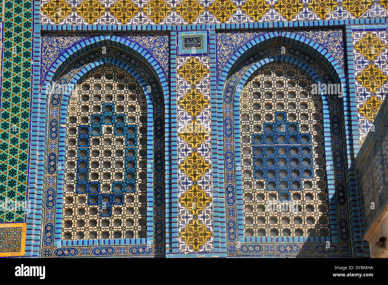 Window detail, Dome of the Rock Mosque, Temple Mount, Old city of ...