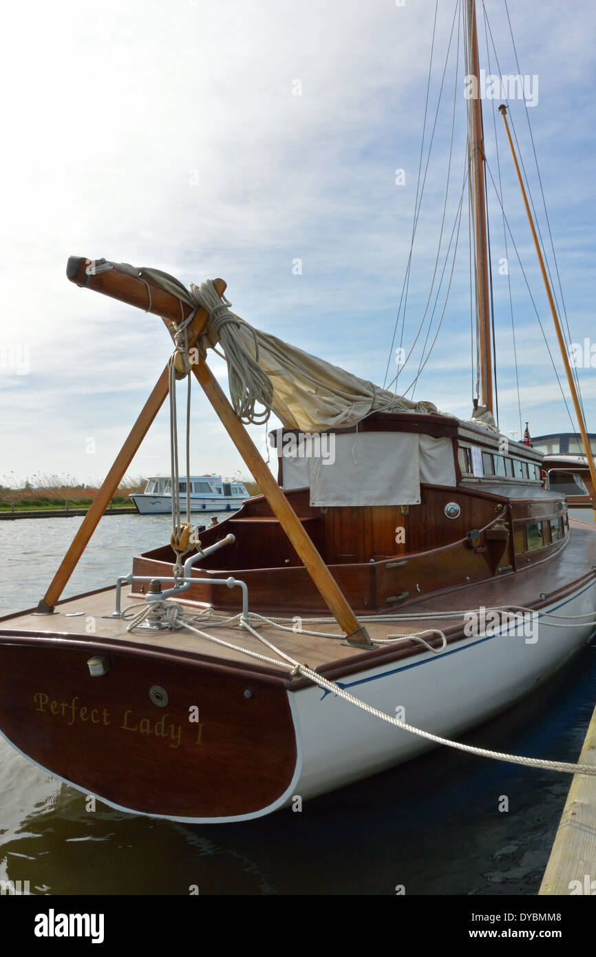 Broads sailing cruiser Perfect Lady 1, built 1935, moored at Herbert ...