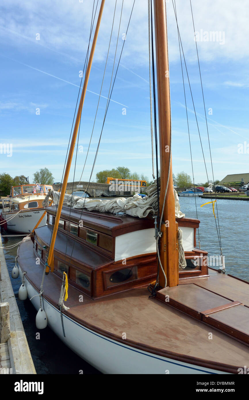 Broads sailing cruiser Perfect Lady 1, built 1935, moored at Herbert ...