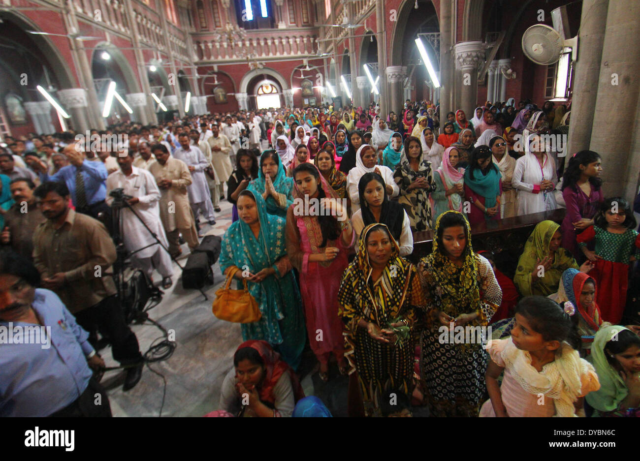 Lahore, Pakistan. 13th Apr, 2014. Pakistani Christians attend a Palm ...
